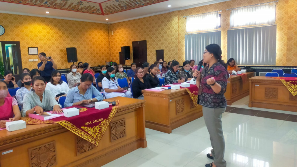Kegiatan Orientasi bagi Kader Tim Pendamping Keluarga (TPK) Desa Dalung ...