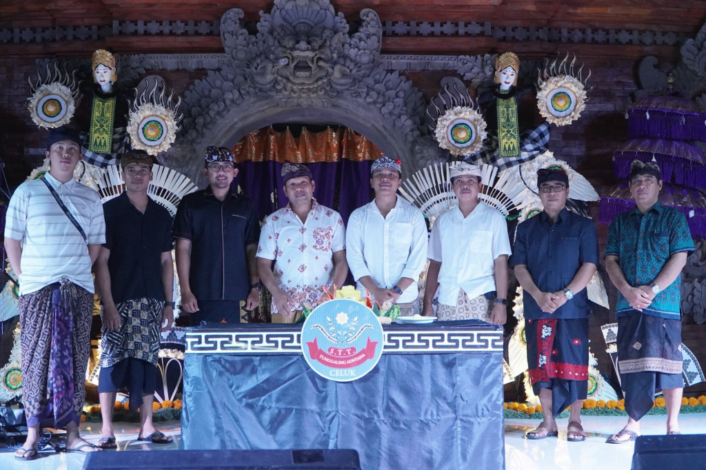 Kegiatan Perayaan HUT Ke-59 Tahun ST. Tunggaling Adnyana Banjar Celuk ...
