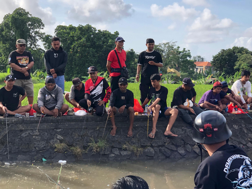 ST. Tunas Kusuma Sukses Gelar Lomba Mancing Aliran Sungai Deras di Desa ...