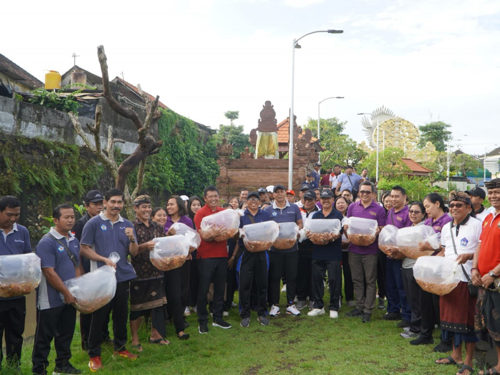 Beranda | Desadalung Badung
