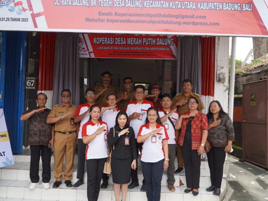 Pembukaan Perdana Gerai Koperasi Desa Merah Putih di Desa Dalung, Siap ...